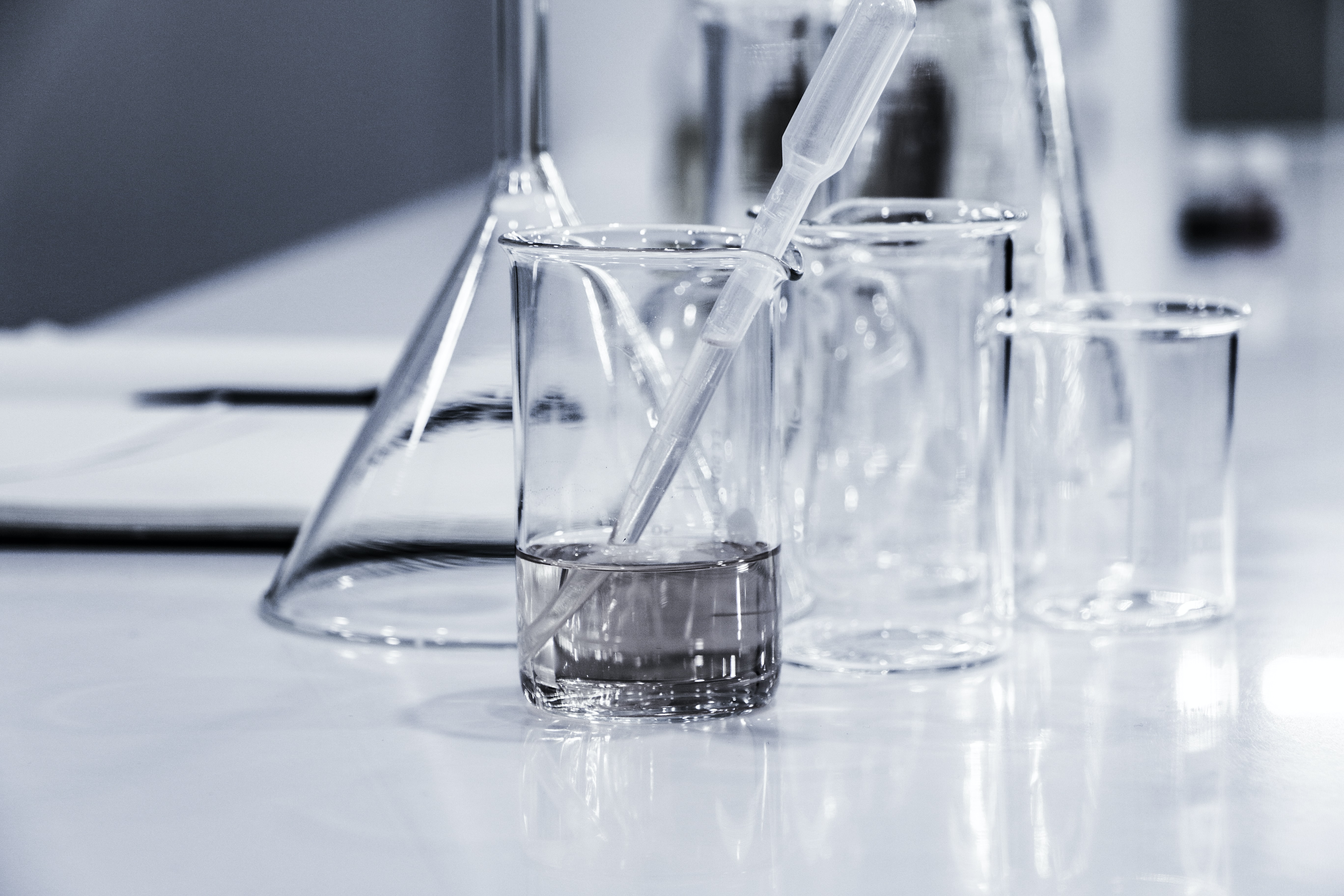 Research Themes | Professor Iain McCulloch